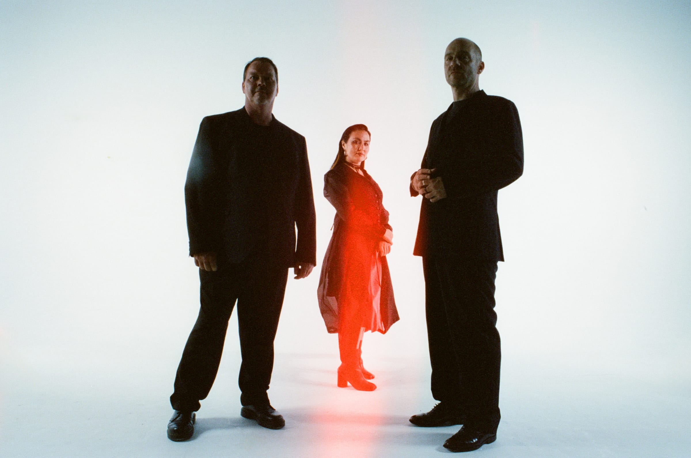 UK Alt-Rock Icons bôa Return with 'Whiplash', Their First Album in Over ...